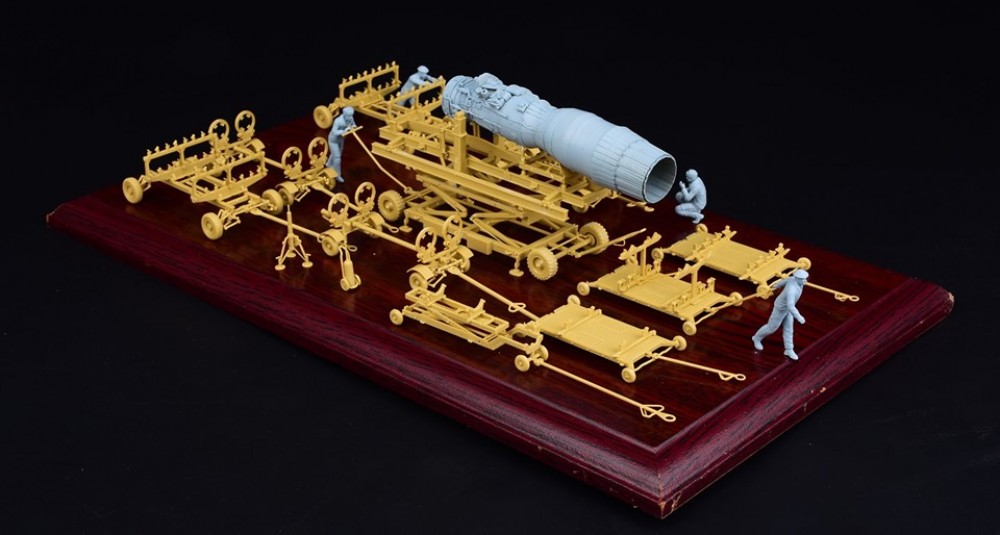 1/48 Russian Weapon Loading Cart