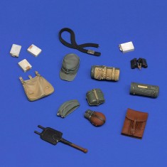 1/16 WWII German Infantry Equipment Accessories Royal Models 1104
